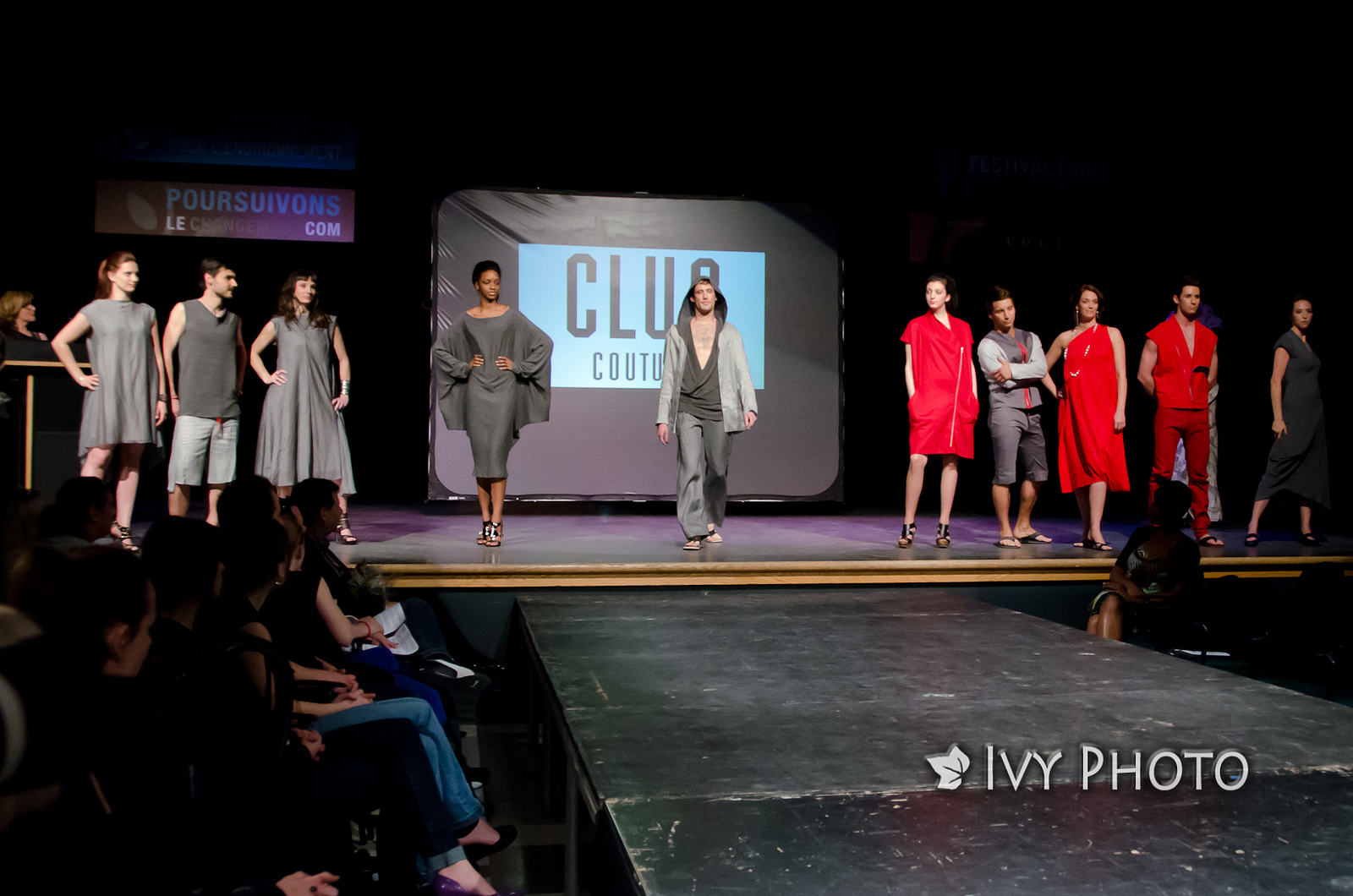 Comment le défilé de mode est devenu un art vivant... - L'influx