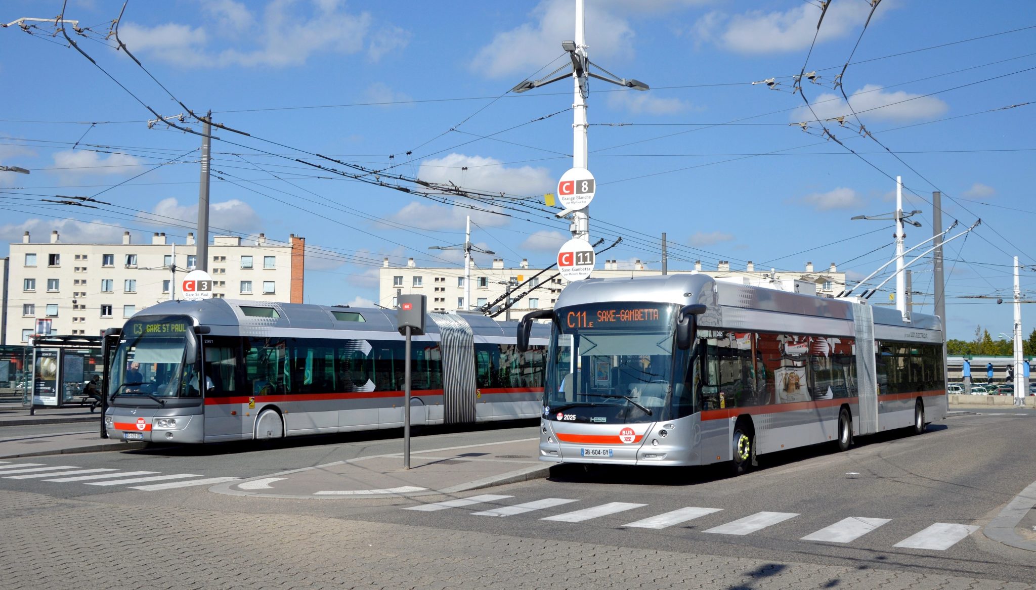 Lyon, capitale du trolleybus - L'influx